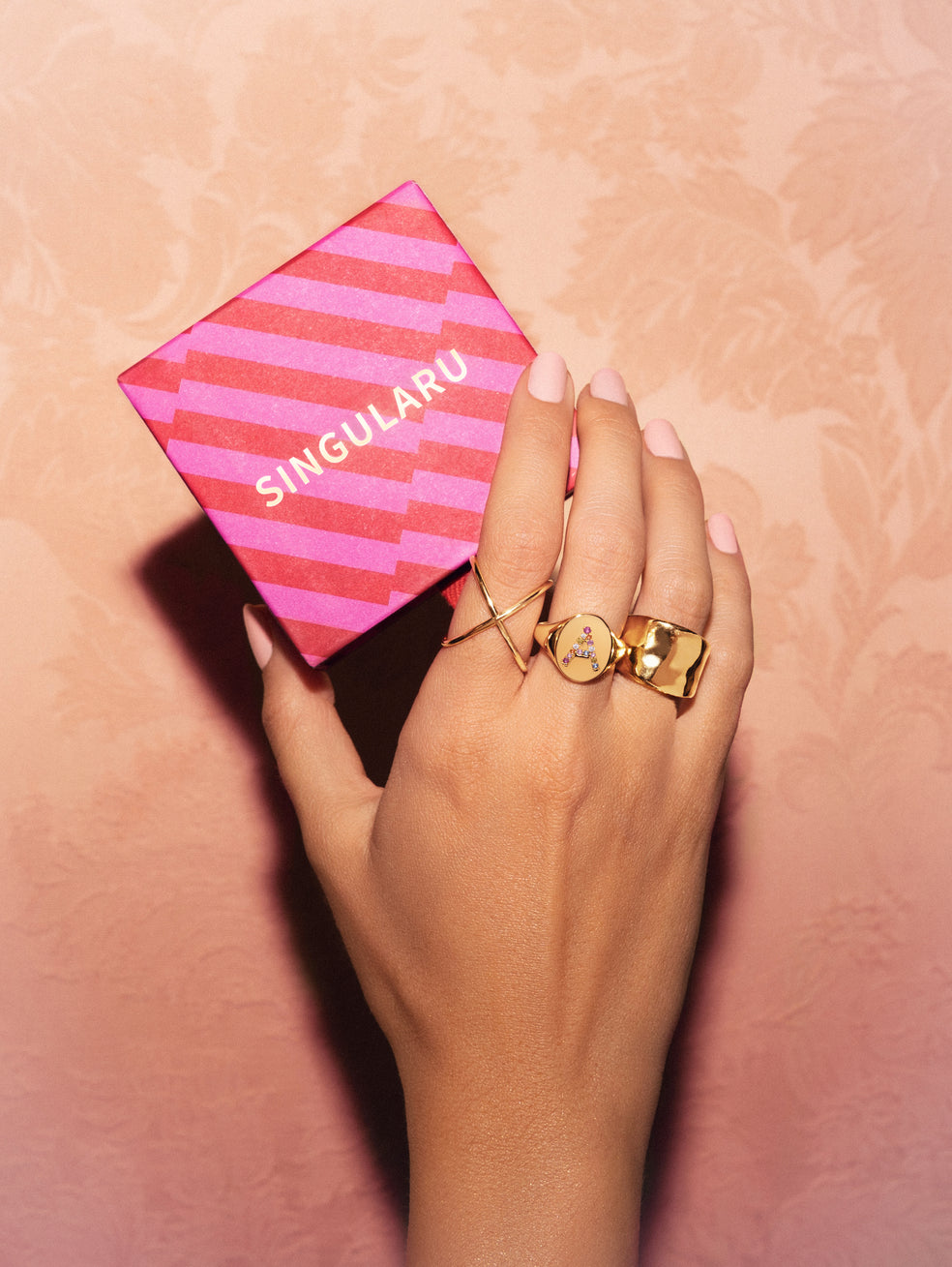 Anillo Personalizado Signet Letter Colors Baño Oro – SINGULARU